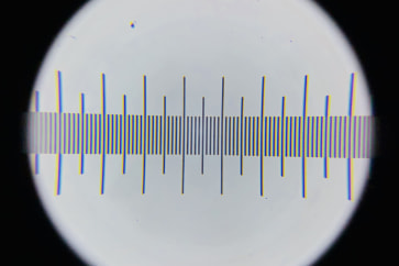 Micrometric ruler - SmartMicroOptics